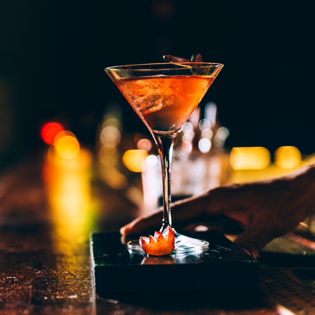 Cocktailkurs, Cocktail Workshop und Cocktails mixen: Tauche ein in die ...